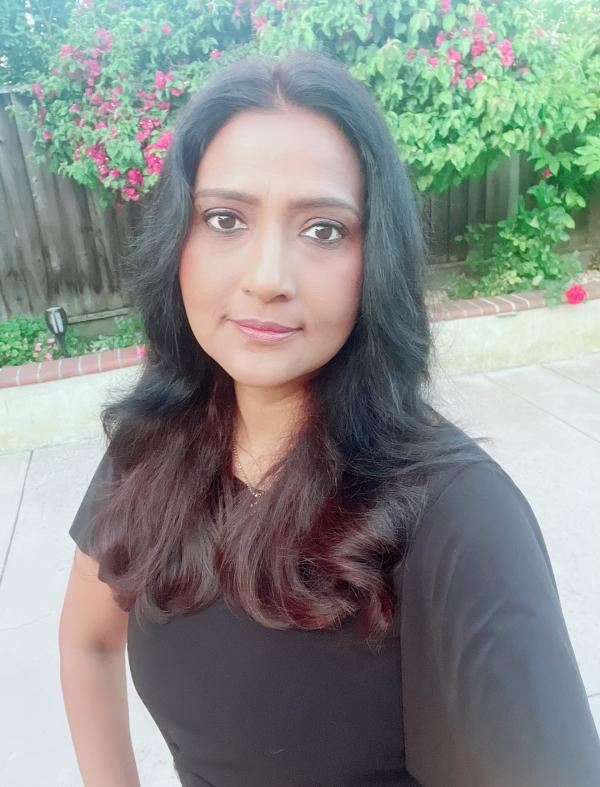 Kavitha Manivel - Bollywood Dance Fitness Workout BollyX Instructor